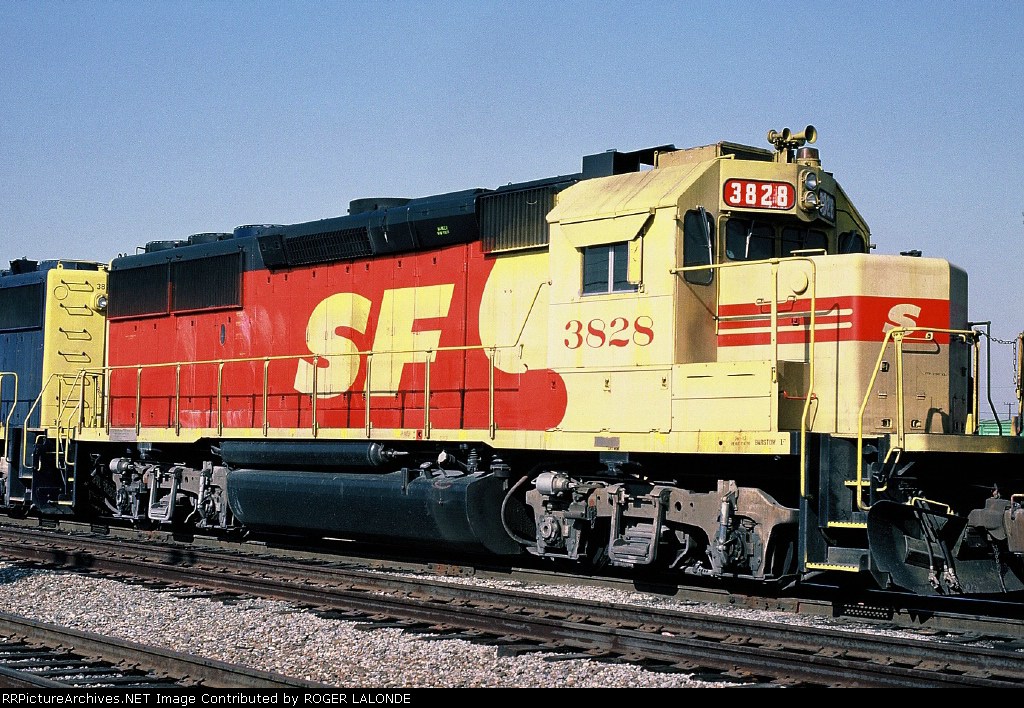 ATSF 3825